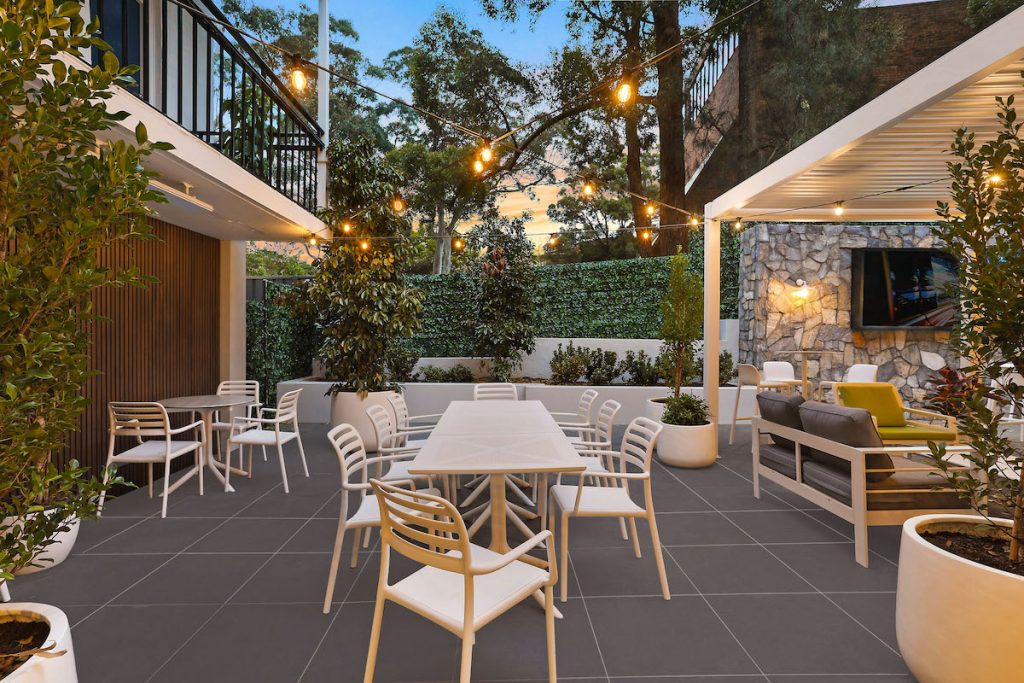 Jacaranda Restaurant & Bar - Killara Hotel & Suites