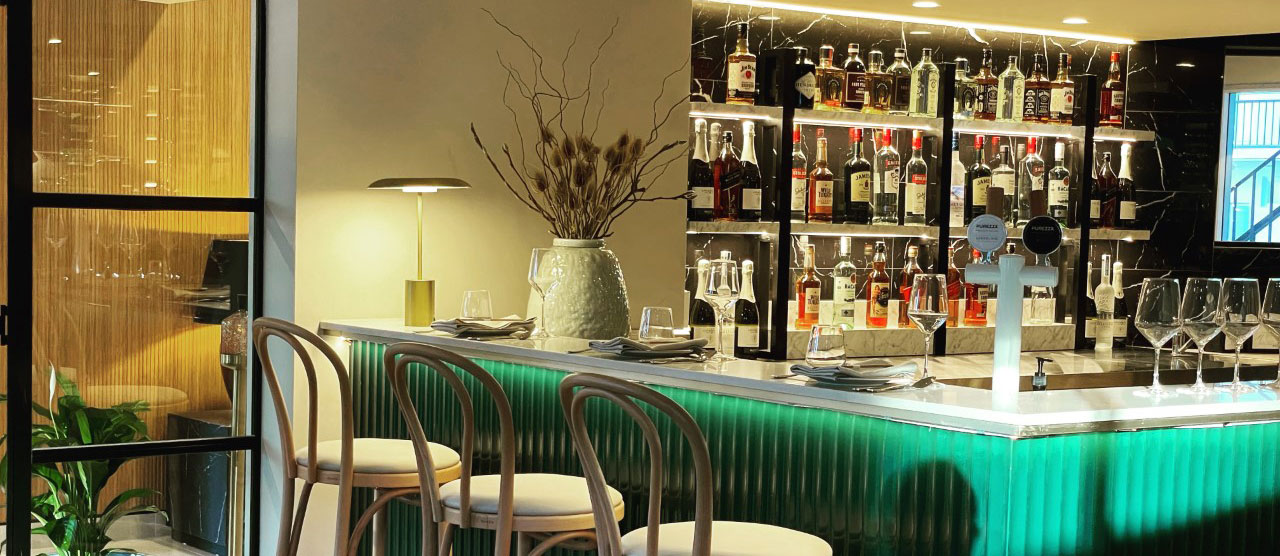 Jacaranda Restaurant & Bar - Killara Hotel & Suites